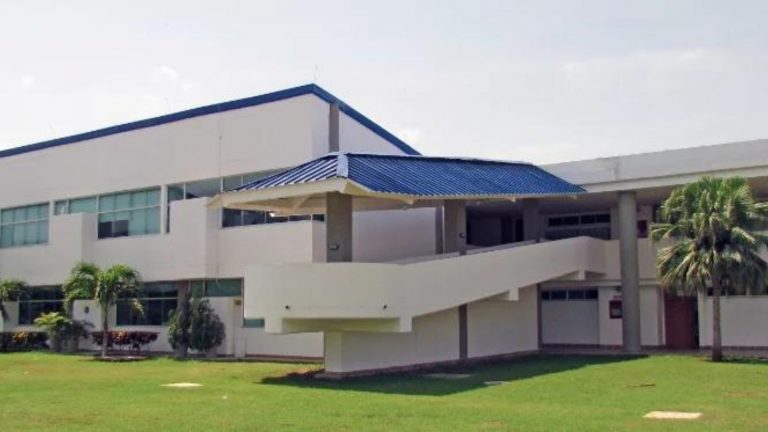 Escola Americana do Rio de Janeiro (American School of Rio de Janeiro ...