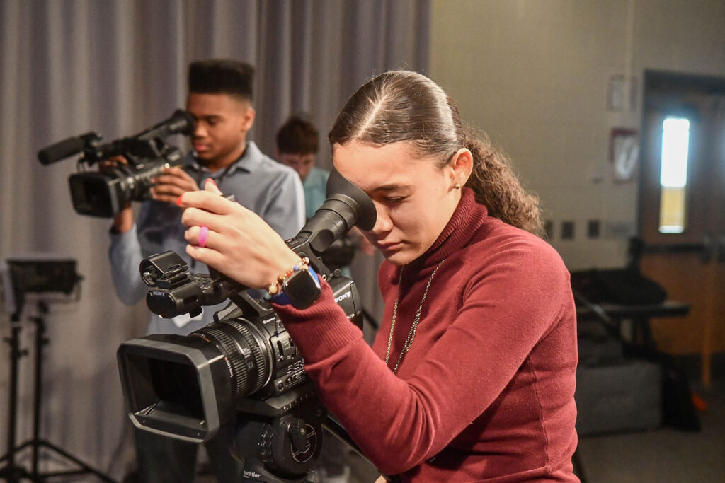 Libraries: The Storytellers of the School - School Rubric