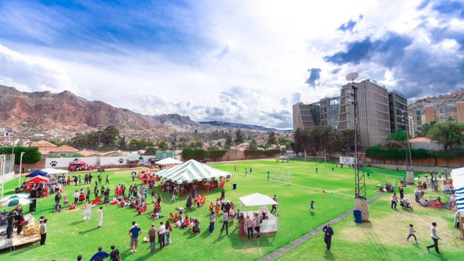 Escola Americana de Belo Horizonte (The American School of Belo ...